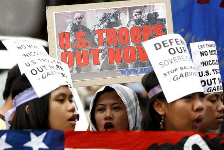 Filipino Activists Shout Slogans During Demonstration Editorial Stock ...