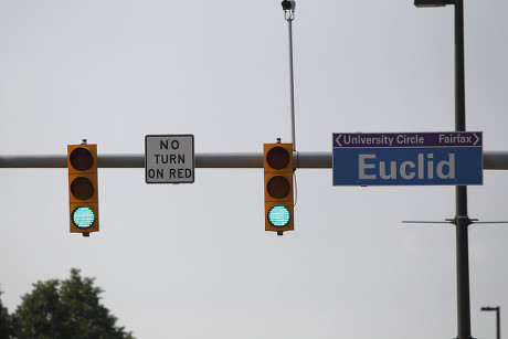 View Traffic Signals Hanging Intersection Euclid Editorial Stock Photo ...