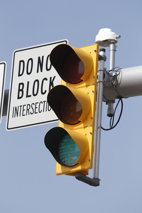 View Traffic Signal Hanging Intersection Euclid Editorial Stock Photo ...