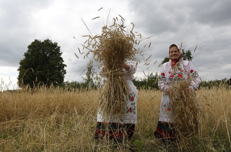 Belarussian Women Traditional Clothing Bind First Editorial Stock Photo ...