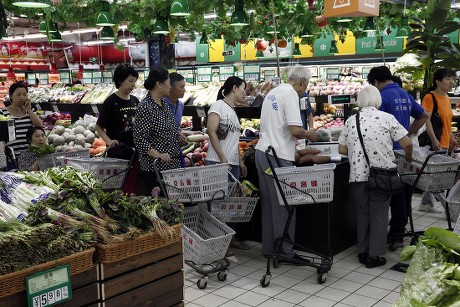 Customers Queue Pay Groceries Supermarket Beijing Editorial Stock Photo ...