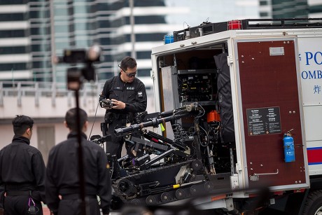 Hong Kong Police Bomb Disposal Officer Editorial Stock Photo - Stock ...