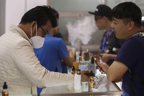 Exhibitor L Wears Protective Mask Customers Editorial Stock Photo ...