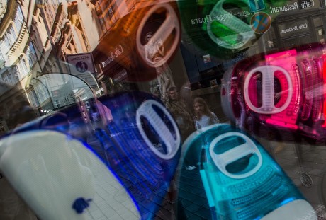 Pedestrians Reflected Apple Museums Window Displaying Editorial Stock ...