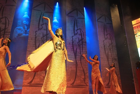 Dancers Dressed Egyptian Pharaohs Perform During Editorial Stock Photo ...