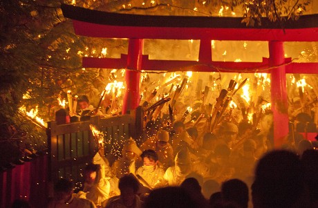 Nearly 2 000 Torch Bearing Participants Editorial Stock Photo - Stock ...