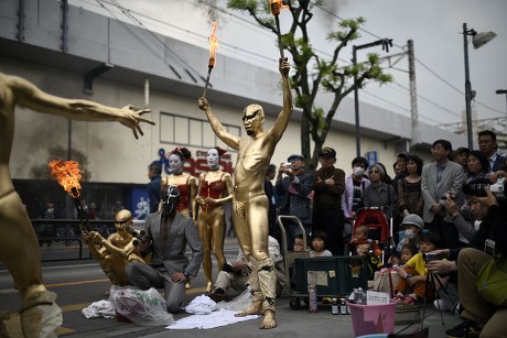 Dancers Japanese Butoh Group Goldens Dairakudakan Editorial Stock Photo ...