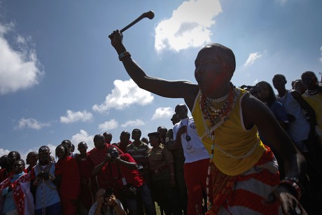Young Maasai Man Competes Rungu Maasai Editorial Stock Photo - Stock ...