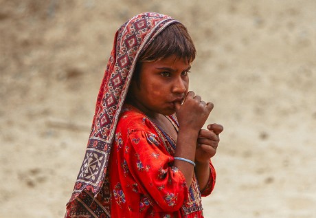 500 Famine stricken Stock Pictures, Editorial Images and Stock Photos ...