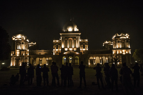Photographers Take Pictures Illuminated Noor Mahal Editorial Stock ...