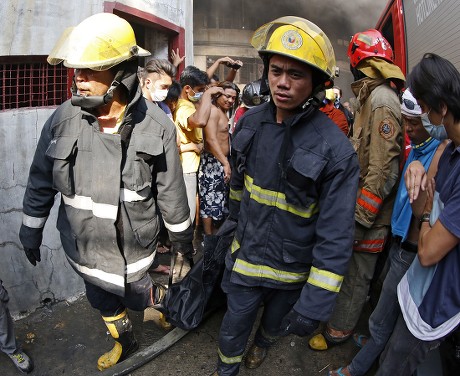 Filipino Firemen Carry Body Inside Cadaver Editorial Stock Photo ...
