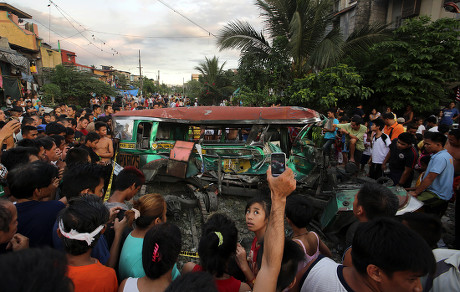 Filipino Residents View Take Photo Wrecked Editorial Stock Photo ...