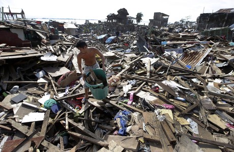 Filipino Resident Clears Debris During Massive Editorial Stock Photo ...