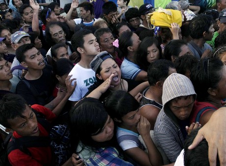 Crowd Filipinos Seen They Wait Possible Editorial Stock Photo - Stock ...