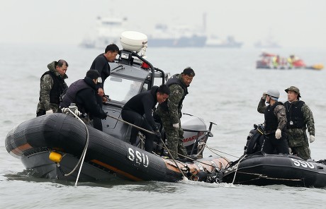 South Korean Navys Ship Salvage Unit Editorial Stock Photo - Stock ...