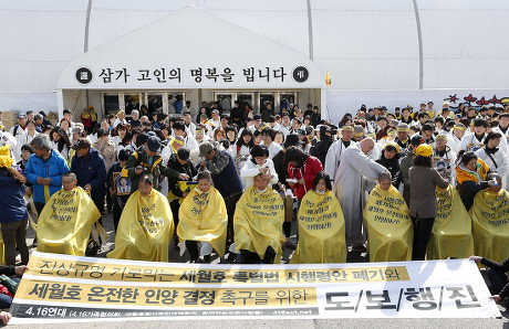 Relatives Sewol Ferry Sinking Victims Have Editorial Stock Photo ...
