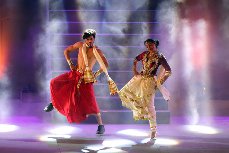 Members Indian Dance Troop Bollywood Express Editorial Stock Photo ...
