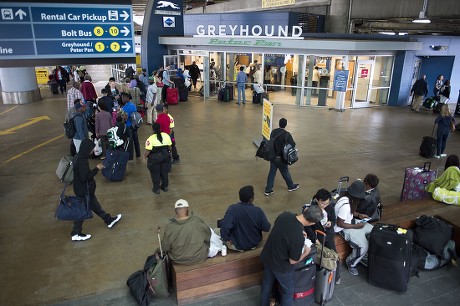 Travelers Stand Line Union Station Bus Editorial Stock Photo - Stock ...