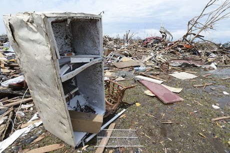 Refrigerator Sits Destroyed Neighborhood Moore Oklahoma Editorial Stock ...