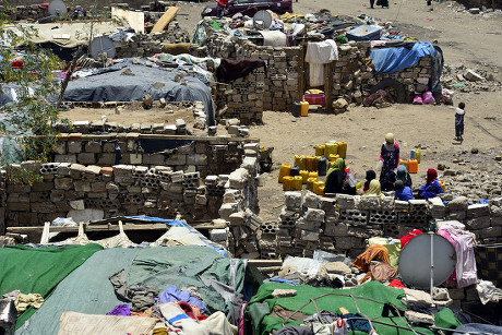 __COUNT__ Yemen Akhdam Community - May 2014 Stock Pictures, Editorial ...