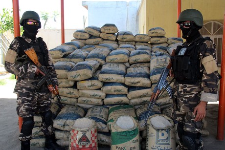 Afghan Security Official Displays Ammonium Nitrate Editorial Stock ...