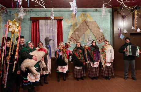 Belarussian Women Traditional Attires Sing Songs Editorial Stock Photo ...