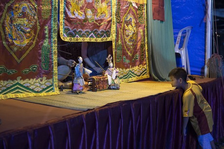 250 Watching puppet show Stock Pictures, Editorial Images and Stock ...