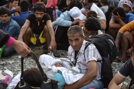 Migrant Woman Cries After She Separated Editorial Stock Photo - Stock ...