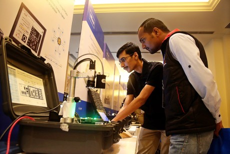 Indian Software Professionals Developers Display Their Editorial Stock ...