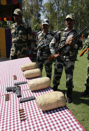Indian Border Security Force Bsf Soldiers Editorial Stock Photo - Stock ...