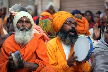 Sadhus Holy Men Sing Religious Hymns Editorial Stock Photo - Stock ...
