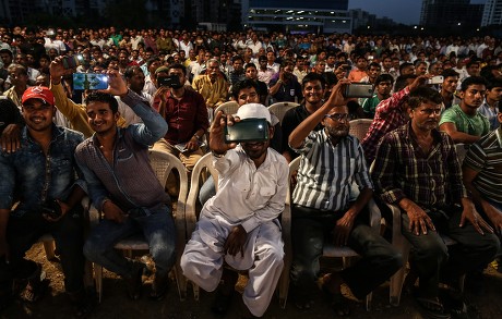 Spectators Take Pictures Wrestlers Action Their Editorial Stock Photo ...
