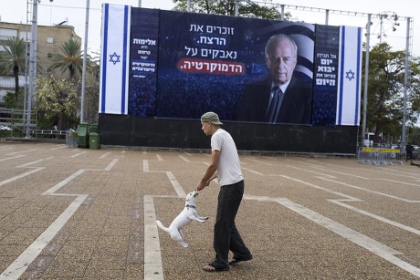 Nick Yukakov Israeli Dog Trainer Instructs Editorial Stock Photo ...