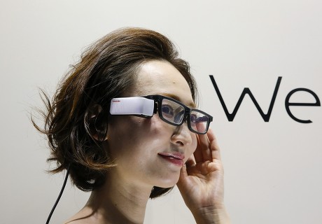 __COUNT__ Japan Technology Wearable Expo - Jan 2016 Stock Pictures ...