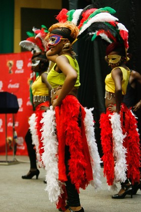 Kenyan Dancers Perfoming During Presidential Viewing Editorial Stock ...