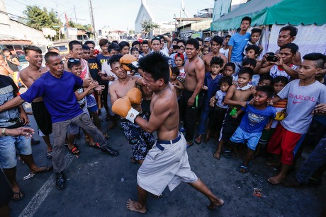 Filipinos Watch Street Boxing Match Between Editorial Stock Photo ...