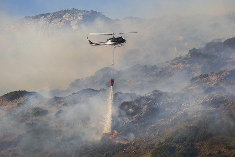 Fire Fighting Helicopter Flies Through Thick Editorial Stock Photo ...