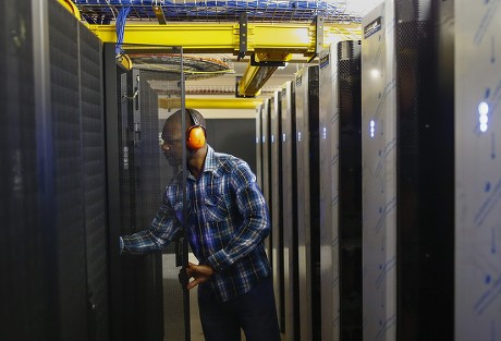Engineer Langton Nkiwane Inspects Fastest Computer Editorial Stock ...