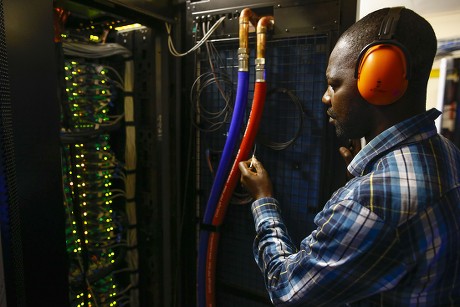 Engineer Langton Nkiwane Inspects Fastest Computer Editorial Stock ...