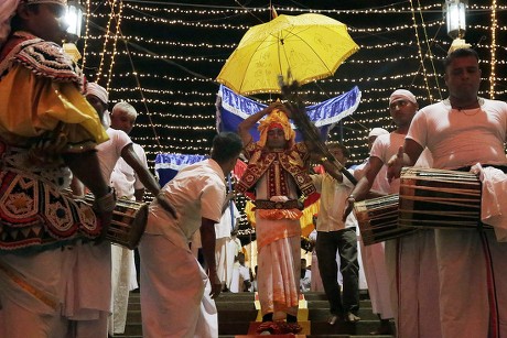 Sri Lankan Devetees Participate Annual Gonpita Editorial Stock Photo ...