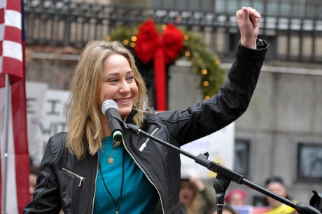 Katherine Siemionko Wmnyc Chief Coordinator Editorial Stock Photo ...