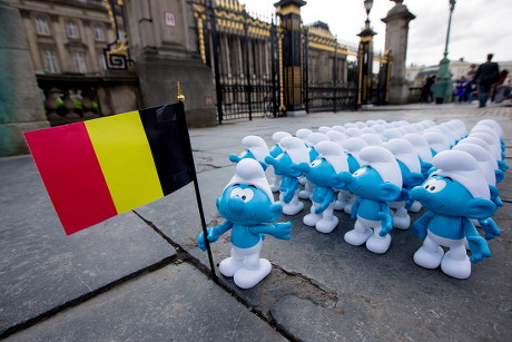 Smurfs Fan Set Army Little Smurfs Editorial Stock Photo - Stock Image ...