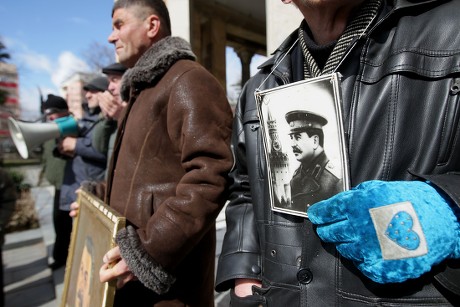 Georgian People Stand Museum Soviet Dictator Editorial Stock Photo ...