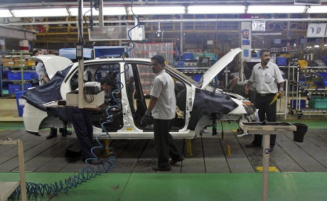 India Economy Tata Motors Plant - Jun 2013 Stock Pictures, Editorial ...