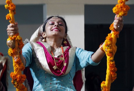 Indian Girl Khalsa College Women Wearing Editorial Stock Photo - Stock ...