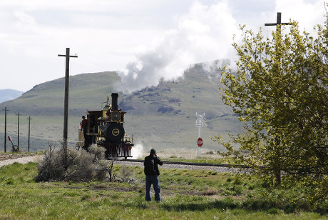 Person Takes Picture Locomotive No 119 Editorial Stock Photo - Stock ...
