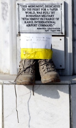 Boots Fallen Soldier Placed War Memorial Editorial Stock Photo - Stock ...