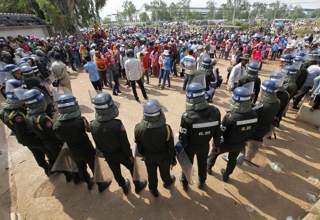 Cambodian Riot Police Block Garment Workers Editorial Stock Photo ...