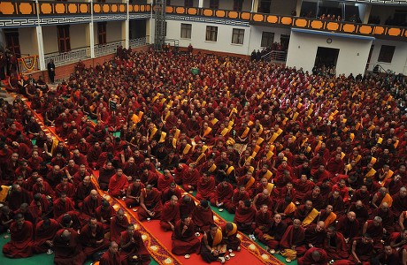 Tibetan Monks Devotees Attend Function Prayer Editorial Stock Photo ...