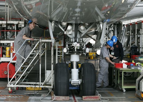 Staff Boeing Working Fix Battery Problem Editorial Stock Photo - Stock ...